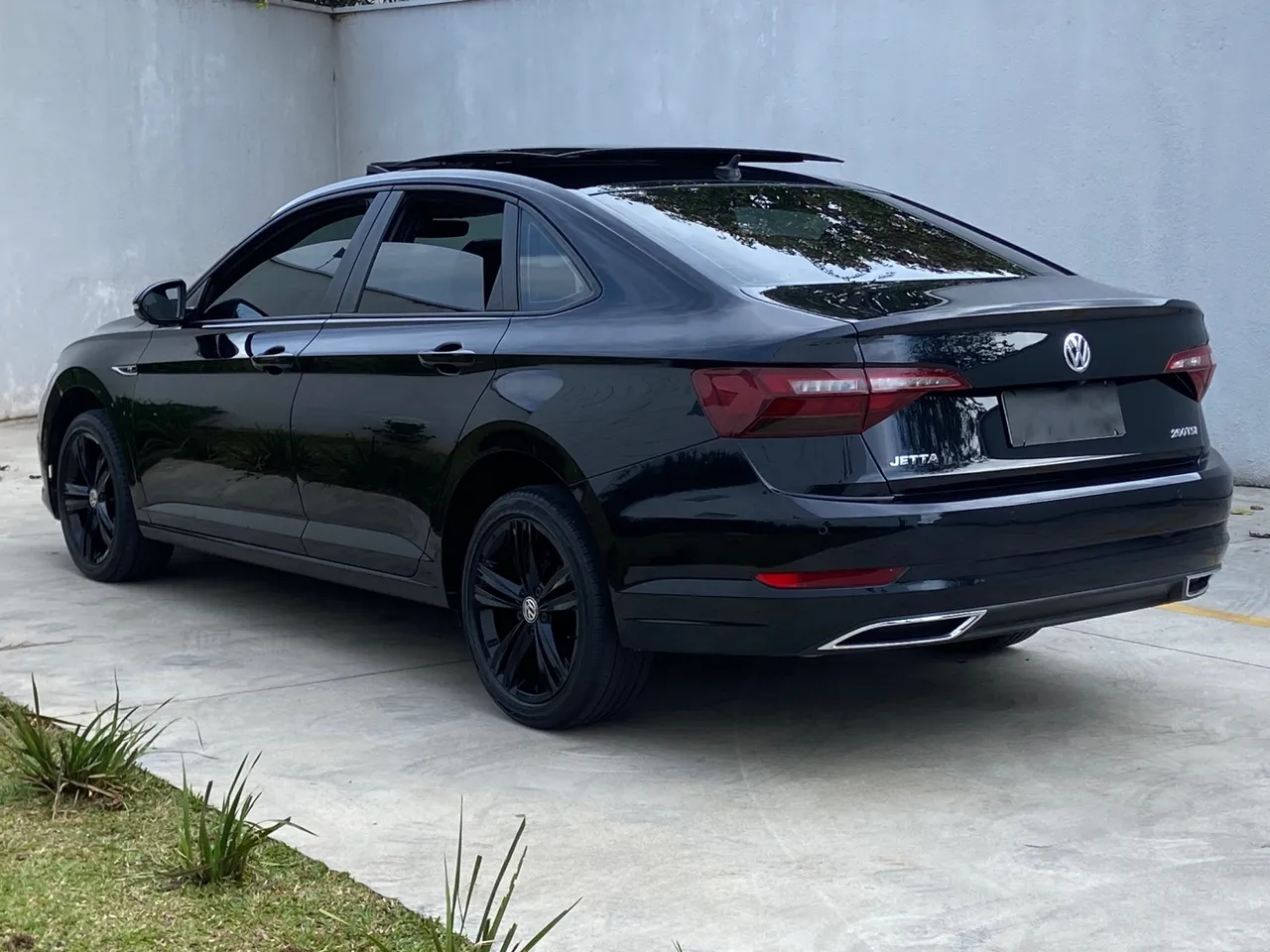 VOLKSWAGEN JETTA R-LINE 250 TSI 1.4 FLEX 16V AUT. Usados e Novos