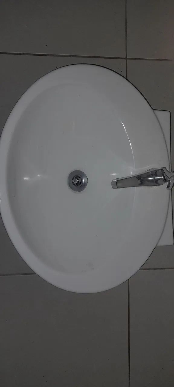 Pia de Cerâmica (deca) Oval com Torneira (docol) - Cubas e Pias ...