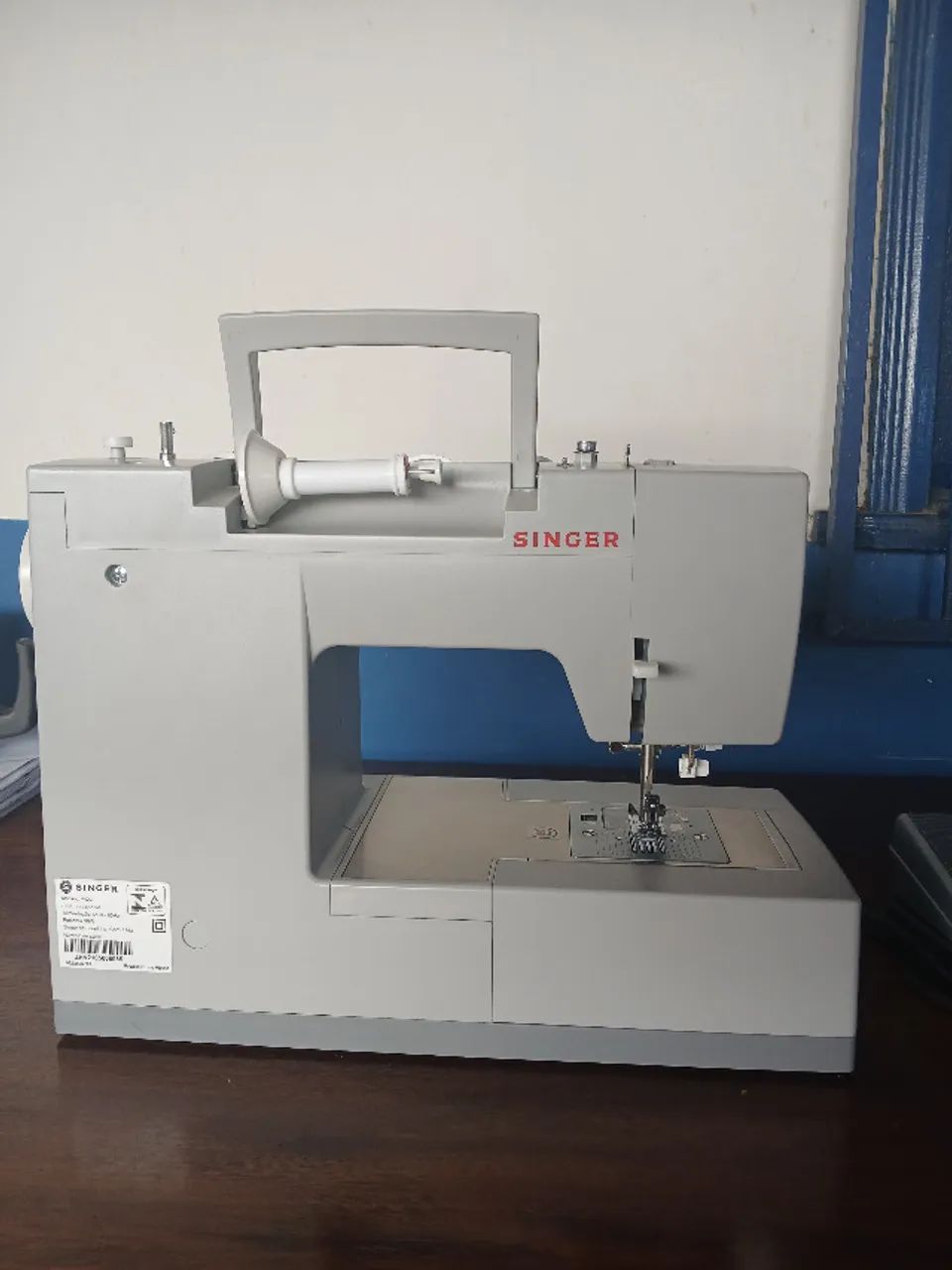 Máquina de Costura Singer Facilita Pro 4423 Mecânica 127 Volt ...