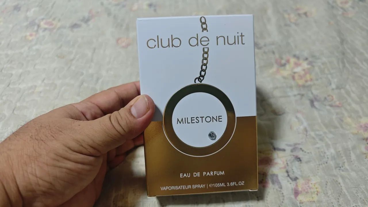 Perfume Club de Nuit Milestone Unissex, com volumetria de 95ml Original ...