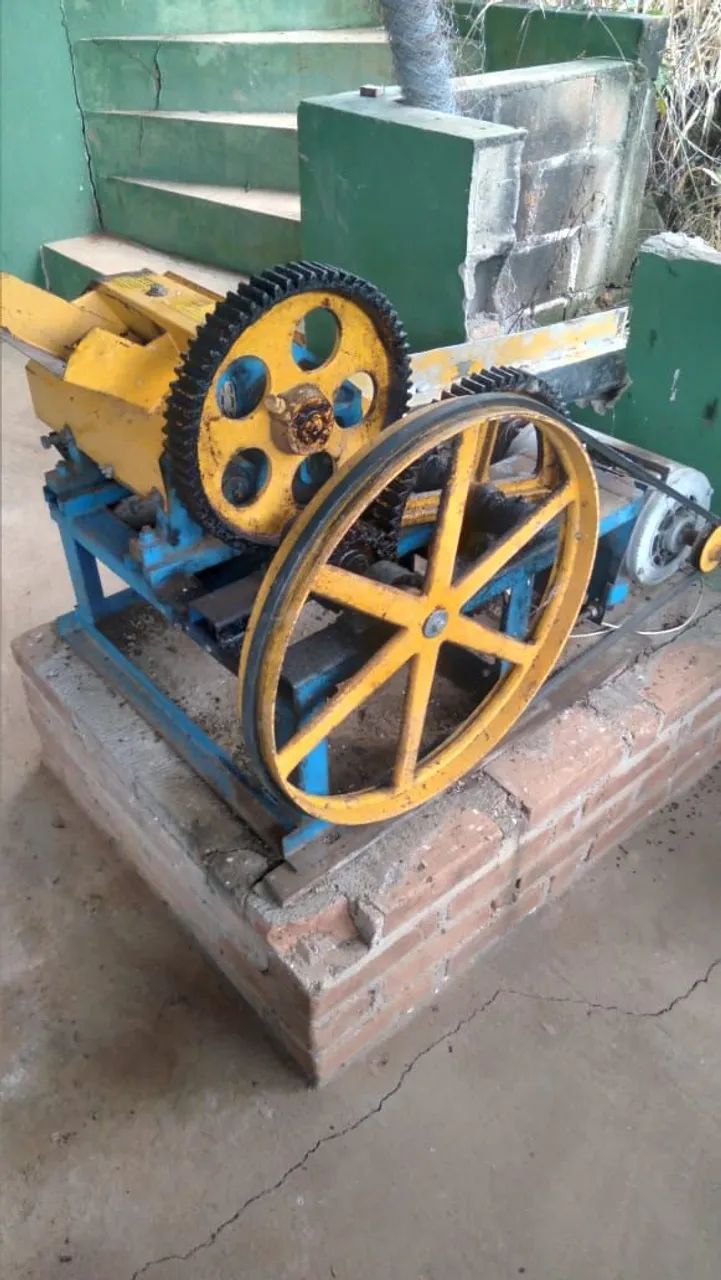 Engenho de moer cana - Máquinas para produção industrial - Lagoinha ...