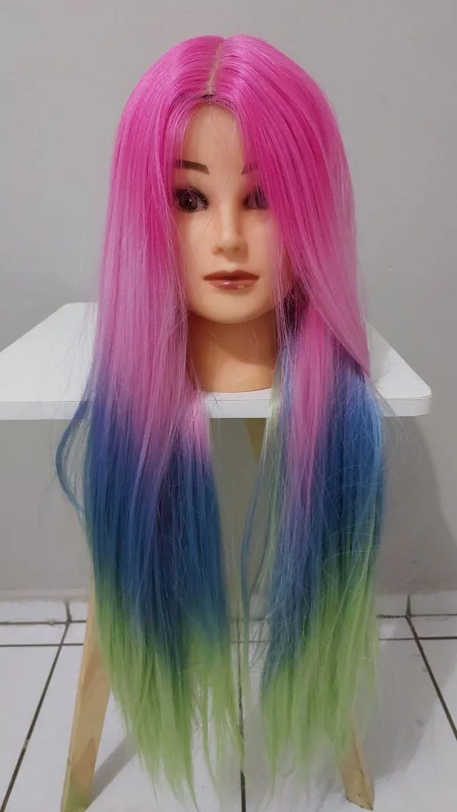 "perucas coloridas" no Brasil