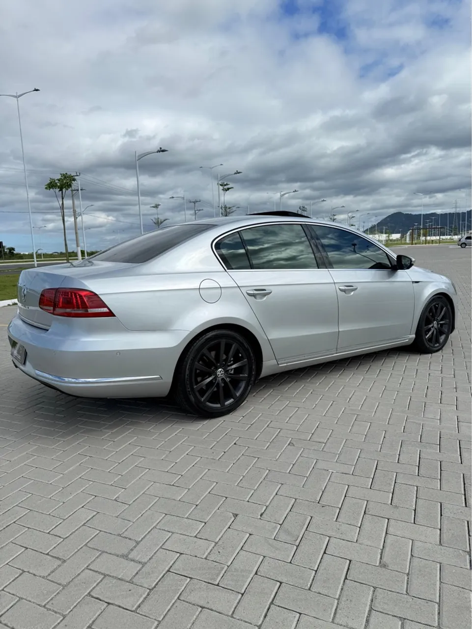 VOLKSWAGEN PASSAT 2012 Usados e Novos