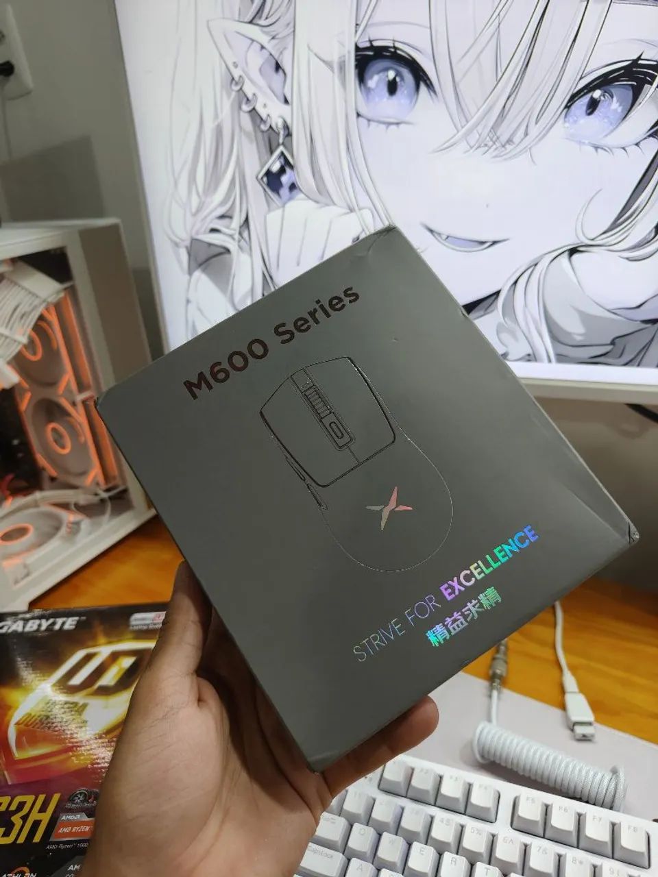 Mouse Deluxe m600 sem fio - Periféricos e Acessórios de Computador ...