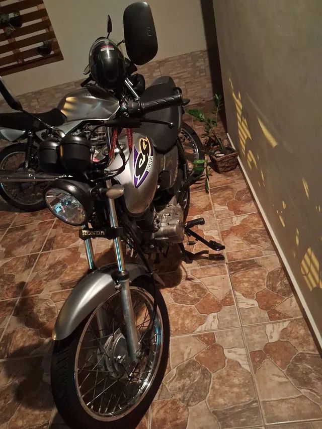 Motos HONDA CG 2000 em São Paulo e região, SP