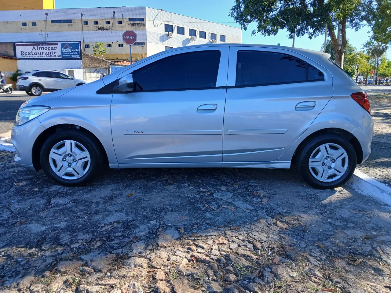 Chevrolet Onix 2018 Usados e Novos