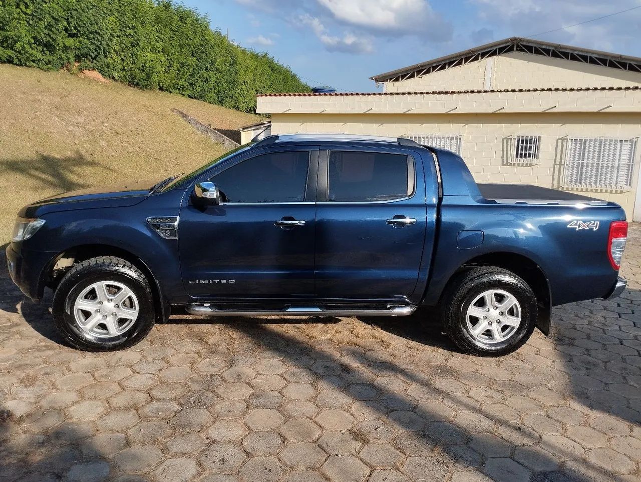 FORD RANGER 2015 Usados e Novos
