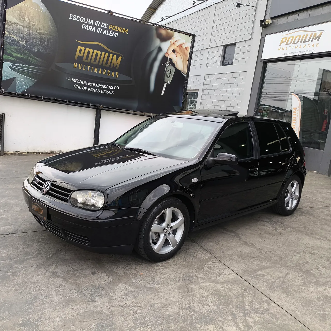 VOLKSWAGEN GOLF 2004 Usados e Novos