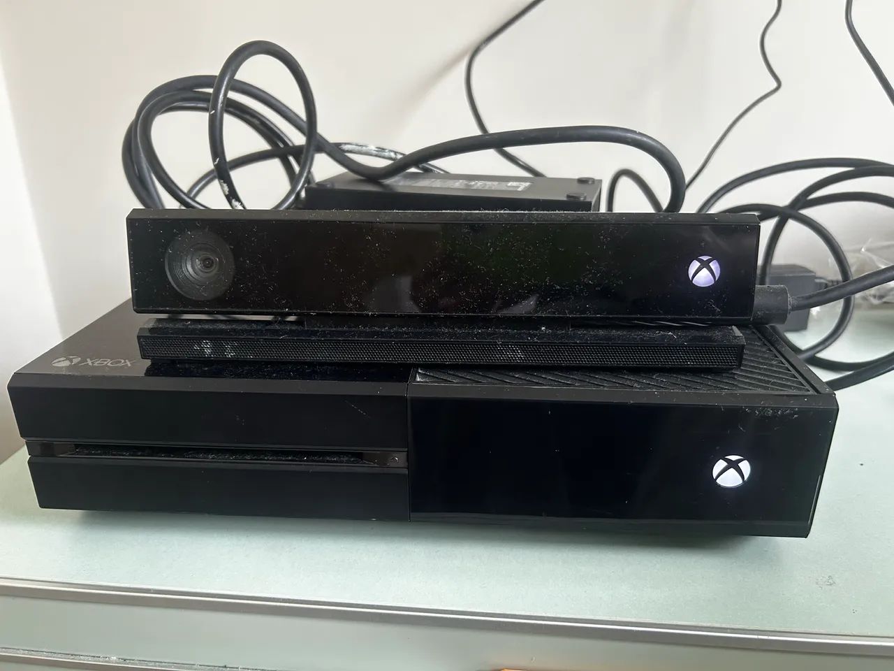 Xbox One 500GB + 2 Controles + Kinect + jogo THE SIMS 4 - Consoles de ...