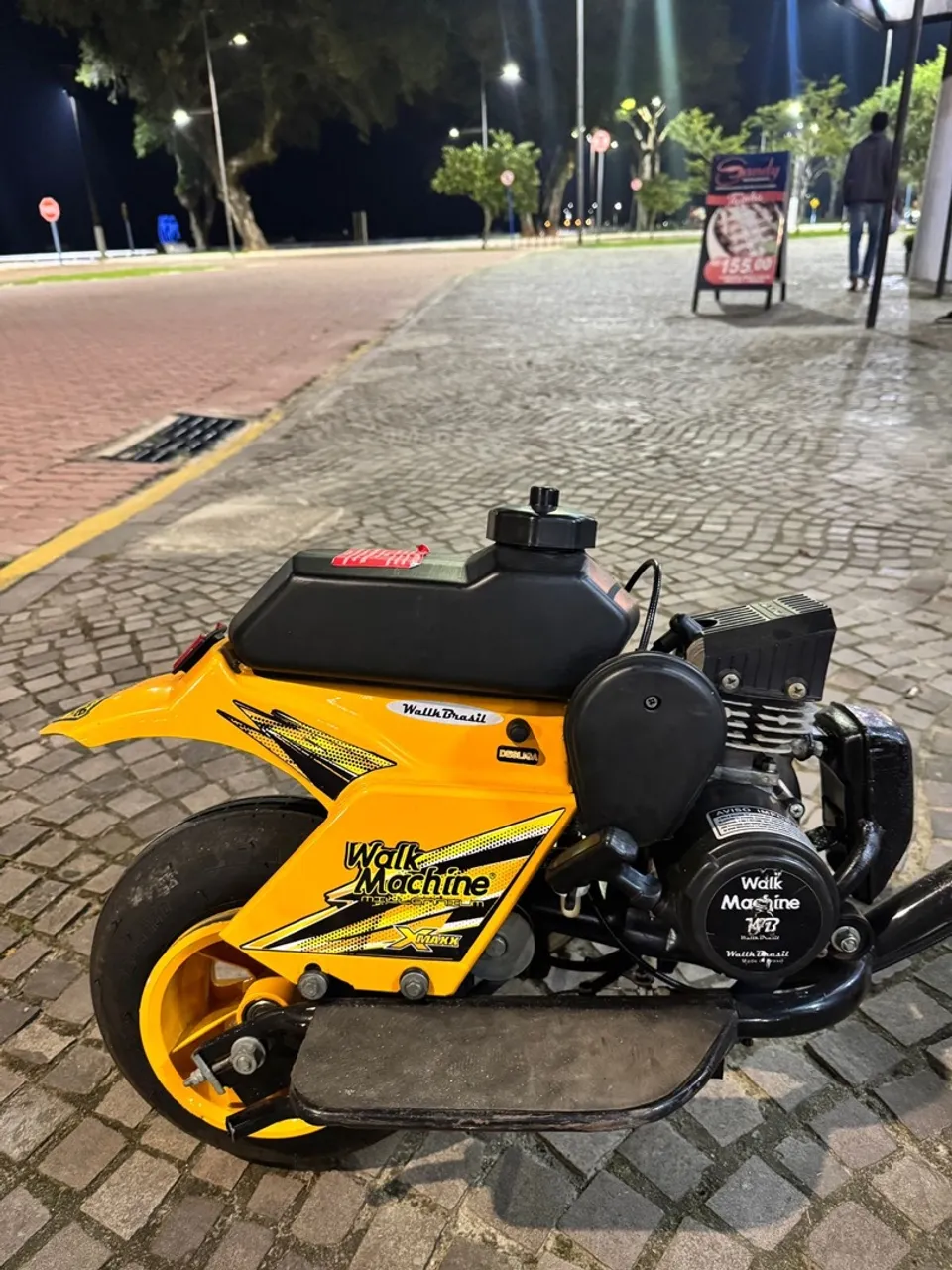 "walk machine" no Brasil