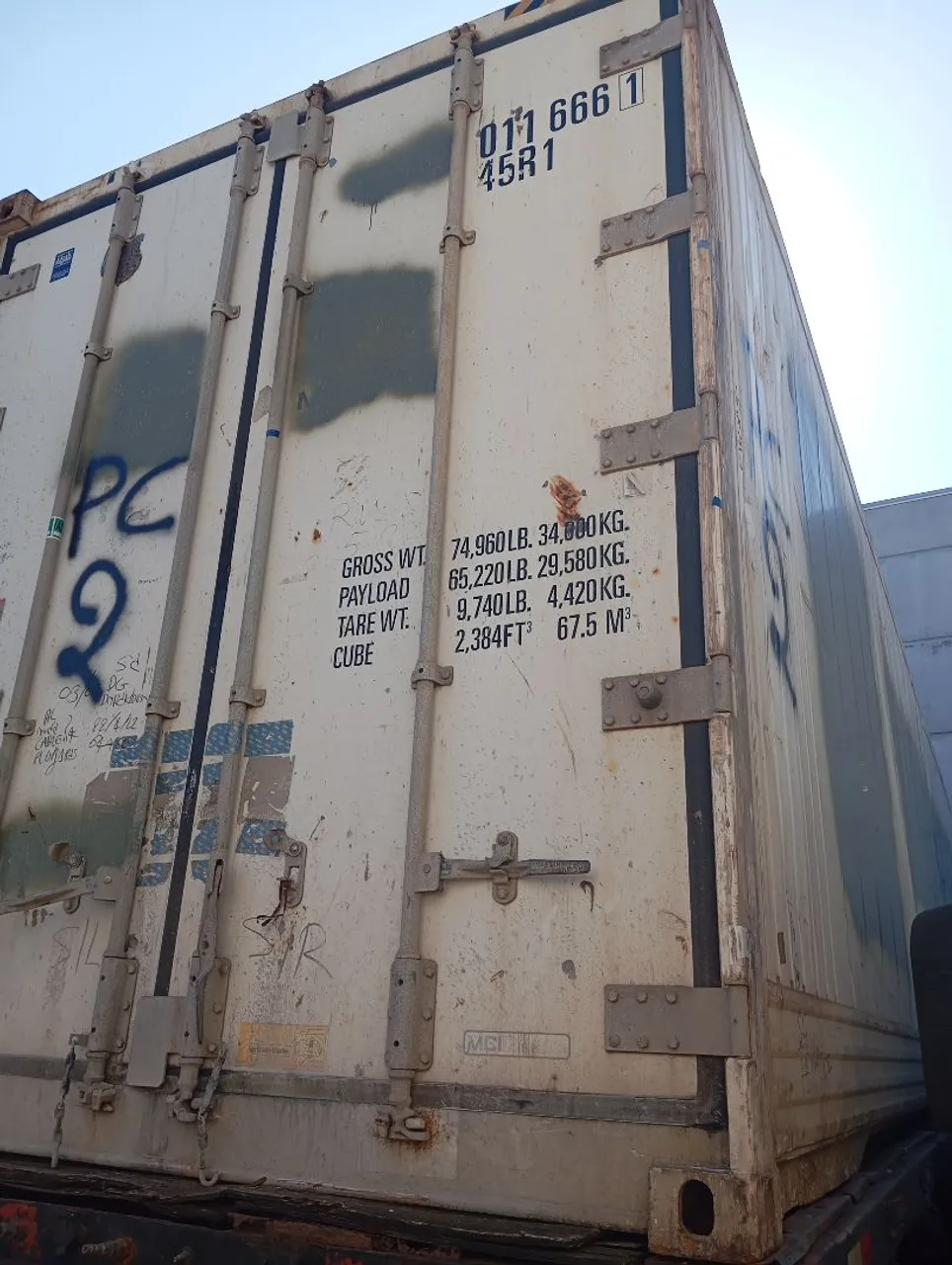 "container de 40 pes" no Brasil