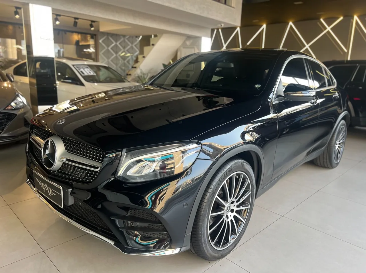 MERCEDES-BENZ GLC 250 COUPE 4MATIC 2.0 TB 16V AUT. Usados e Novos