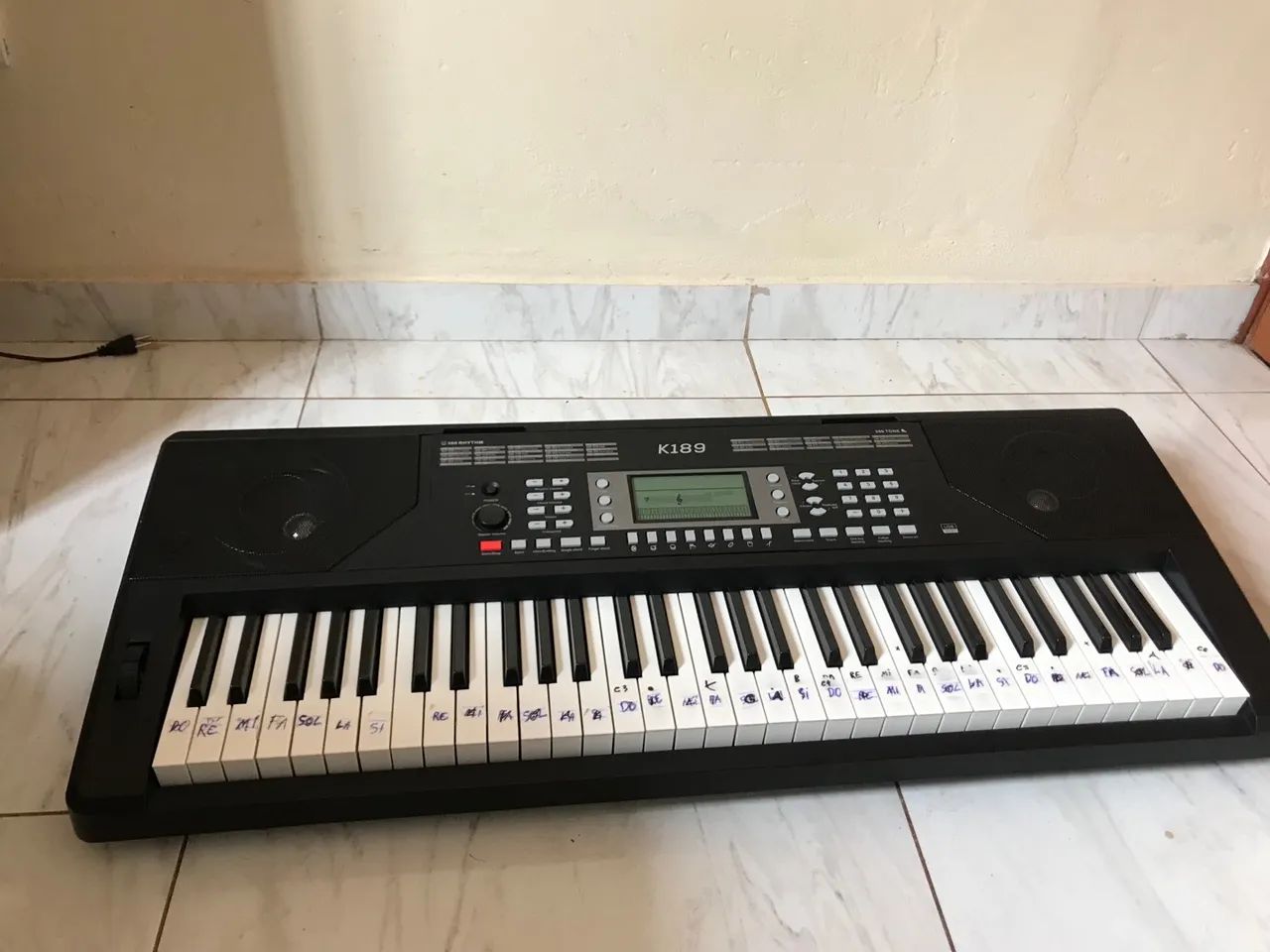 Teclado Musical K189 - Ótimo estado! - Instrumentos musicais - Jardim ...