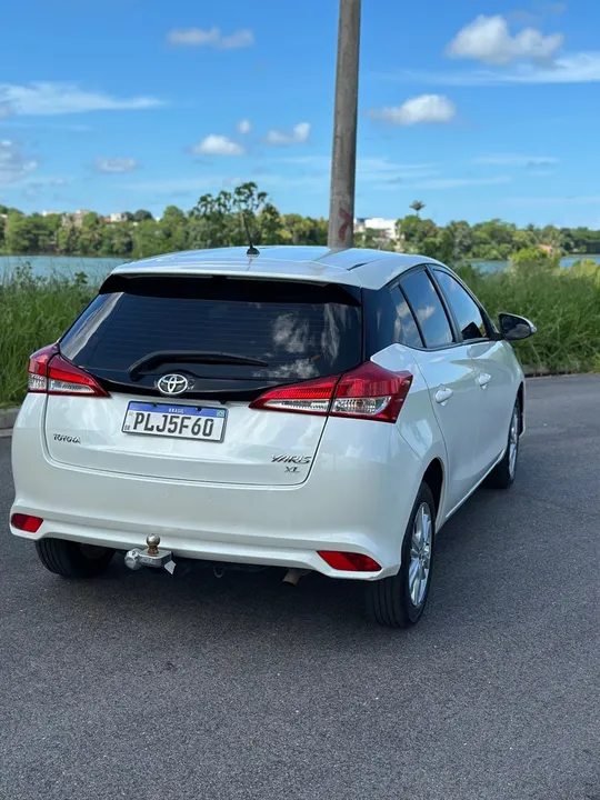 hatches TOYOTA YARIS 2019 Usados e Novos