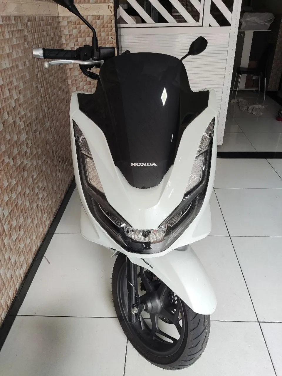 Motos HONDA PCX 2024 no Brasil