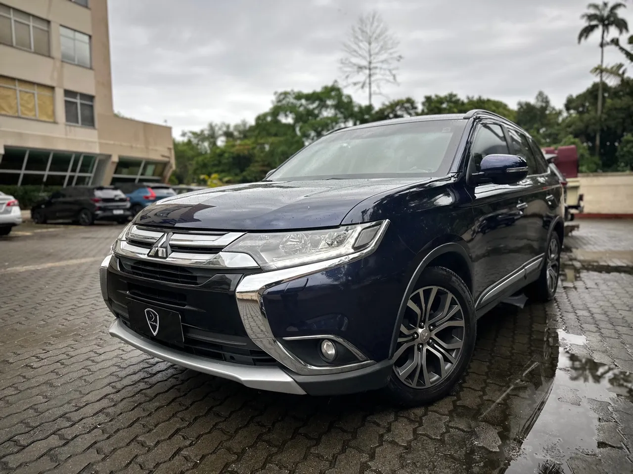MITSUBISHI OUTLANDER 2016 Usados e Novos