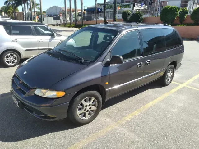"grand caravan" no Brasil