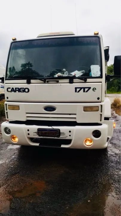 Caminhão Ford Cargo 1717 - Caminhões - Miracatu 1385652085 | OLX