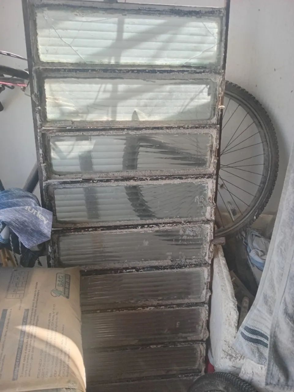 Porta e janelas de ferro - Portas e Janelas - Sapucaia, Olinda ...