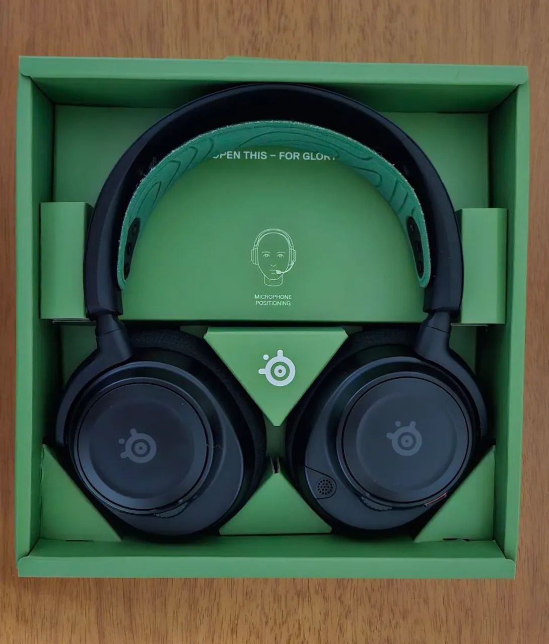 Headset Steelseries Arctis Nova 7x - Fones de Ouvido - Santana, Porto ...