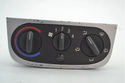 "painel do ar condicionado do corsa" no Brasil