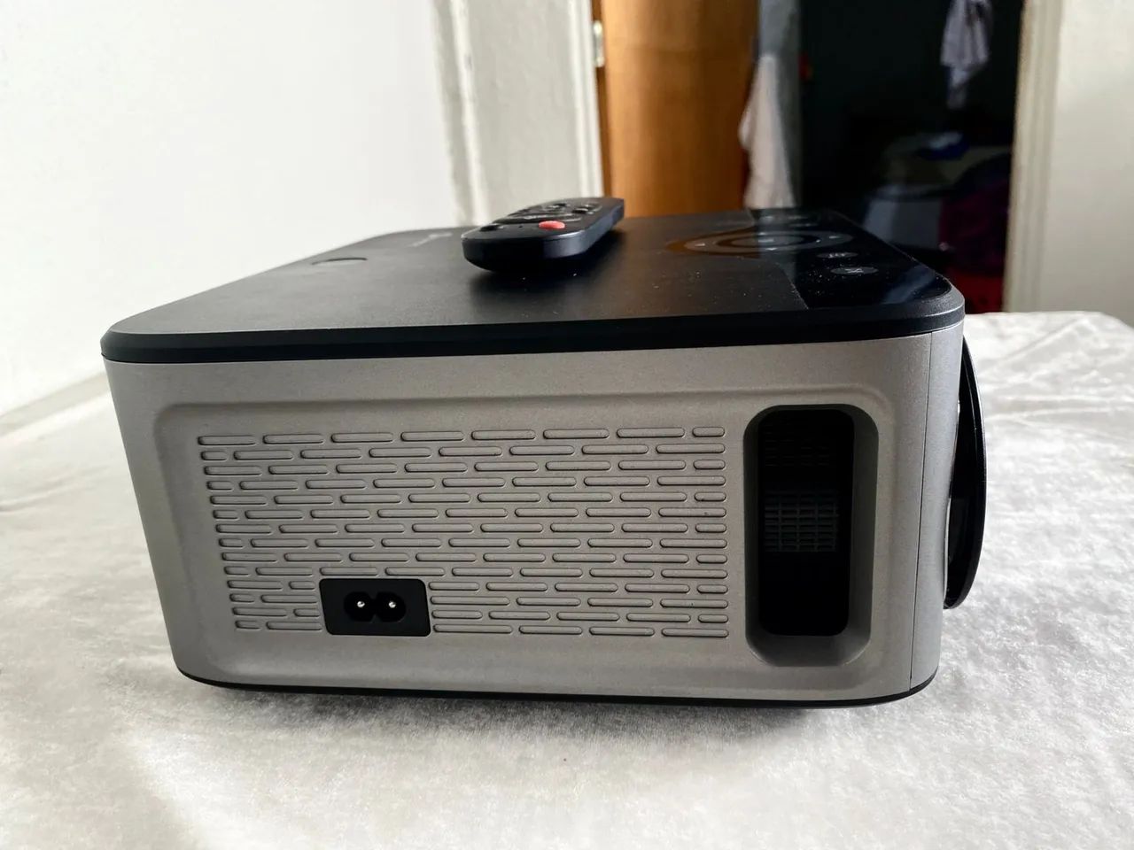 Projetor 7000 lúmens Android - Projetores e Telas de Projeção ...