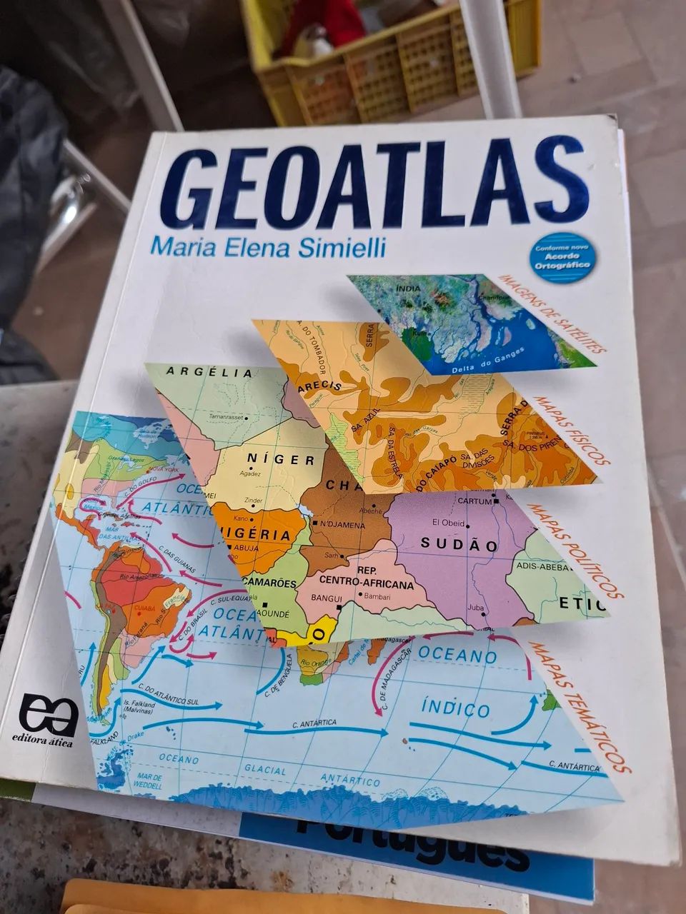 Geoatlas Maria Elena Simielli - Livro de Geografia - Papelaria - Boa ...