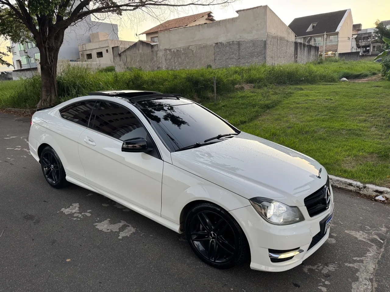 MERCEDES-BENZ C-180 2013 Usados e Novos