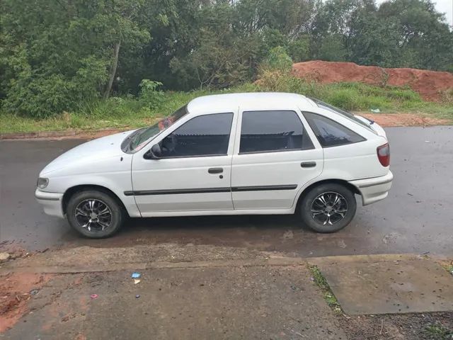 VOLKSWAGEN POINTER Usados e Novos no RS