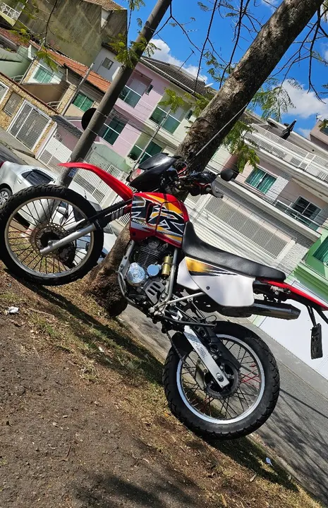 Motos HONDA XR no Brasil