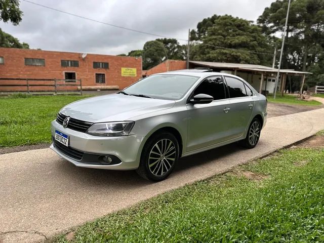VOLKSWAGEN JETTA 2012 Usados e Novos