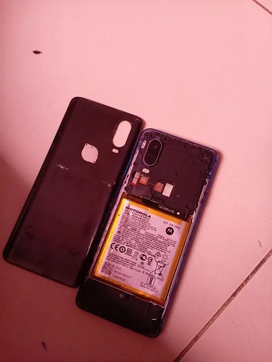 Celular Motorola moto one para retirada de peças - Celulares e ...