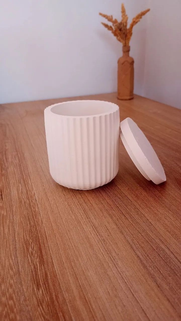 POTE DE GESSO COM TAMPA BRANCO - Decorações Para Casa - Asa Norte ...
