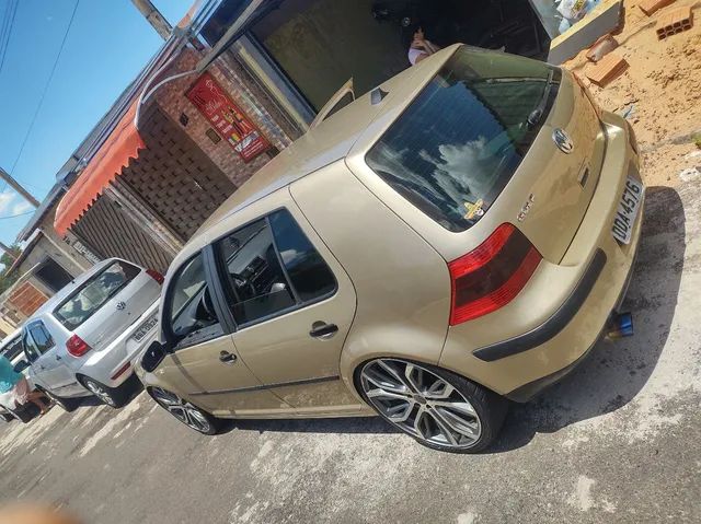 VOLKSWAGEN GOLF 2002 Usados e Novos em SP