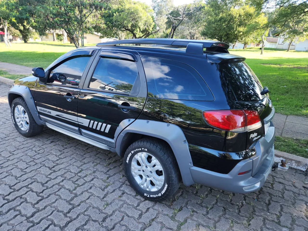 FIAT PALIO WEEKEND ADVENTURE LOCKER 1.8 FLEX Usados e Novos