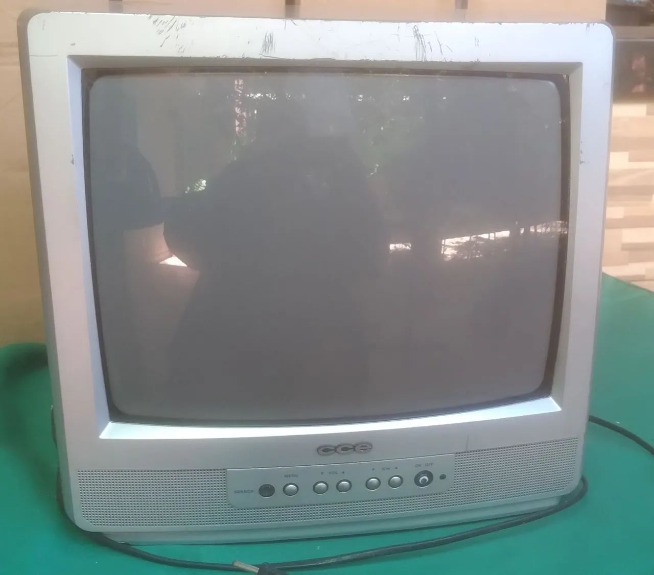 TV CCE 14 Polegadas - Perfeita para seu dia a dia! - TVs - Setor ...