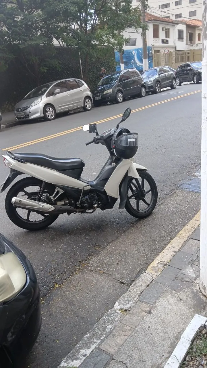 Motos YAMAHA CRYPTON no Brasil