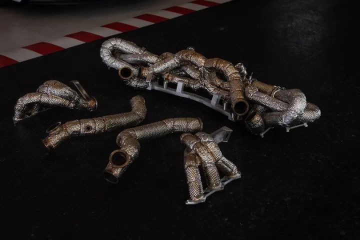 Escapamento Secret Weapon GT4 RS - Peças para carros, vans e ...