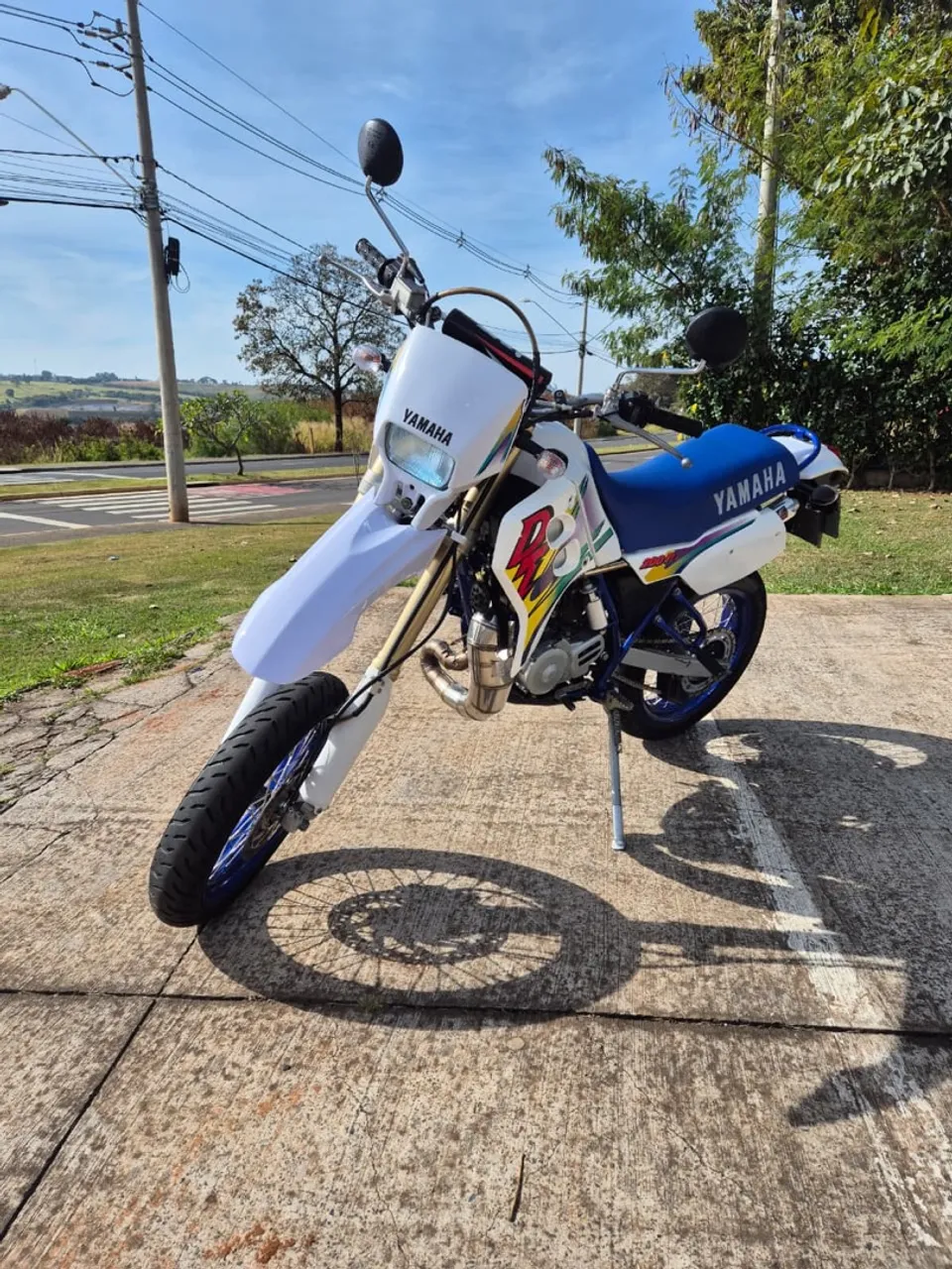 Motos Yamaha DT no Brasil