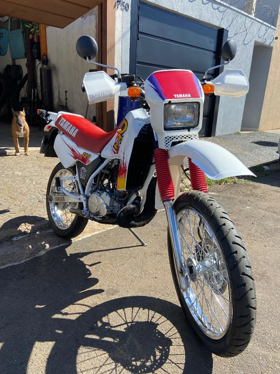 Motos YAMAHA DT no Brasil