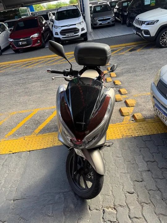 HONDA 150/DLX 2022 - 1382180145 | OLX