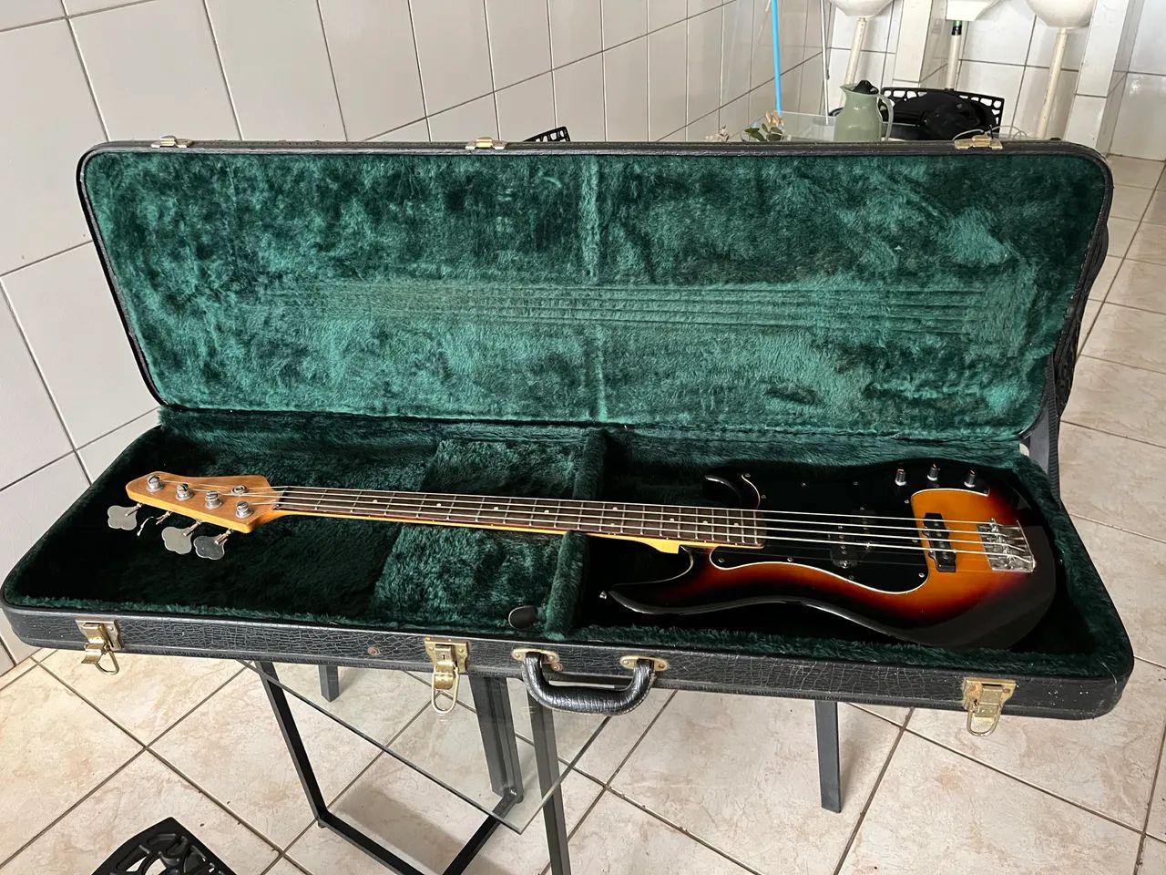 Baixo+Amplificador Meteoro - Instrumentos musicais - Jardim Ipanema ...