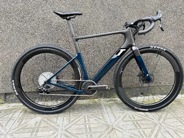 Bicicleta Gravel 3T Exploro Race max Itália - impecável - Ciclismo ...