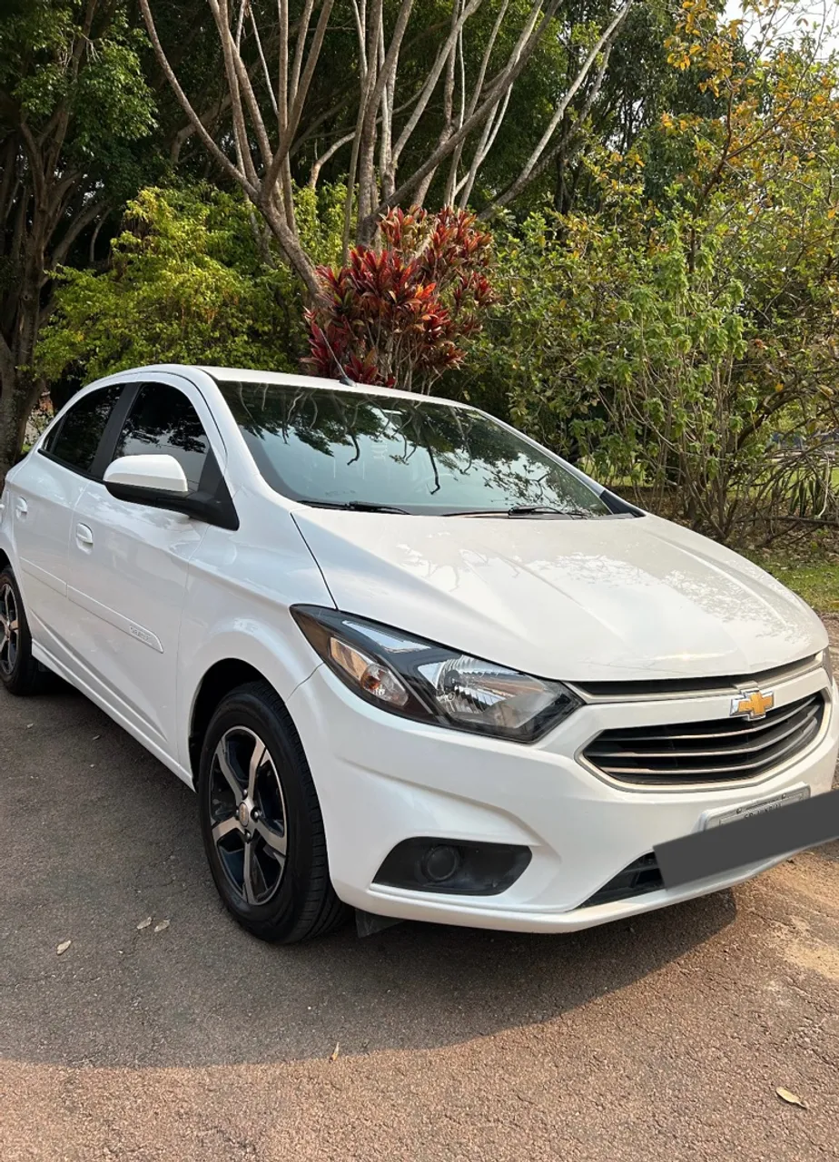 CHEVROLET ONIX 2018 Usados e Novos