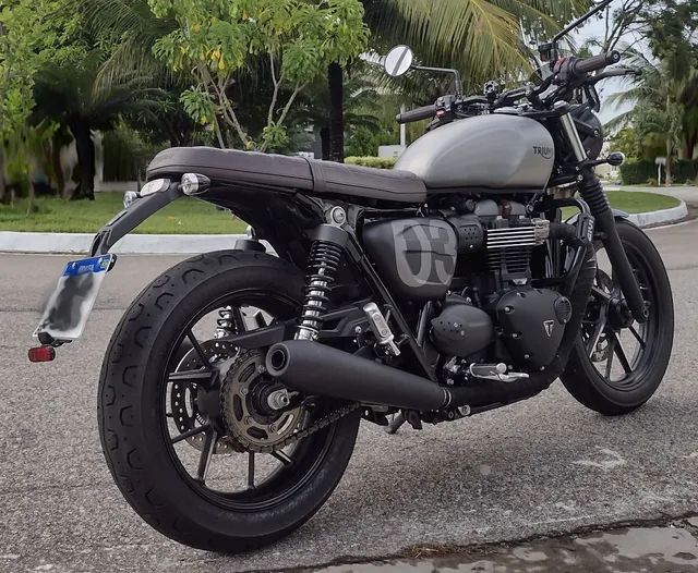 Motos TRIUMPH STREET no Brasil