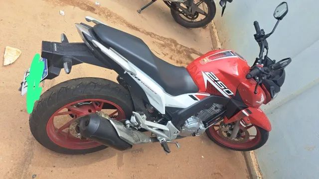 Motos HONDA CB no Brasil
