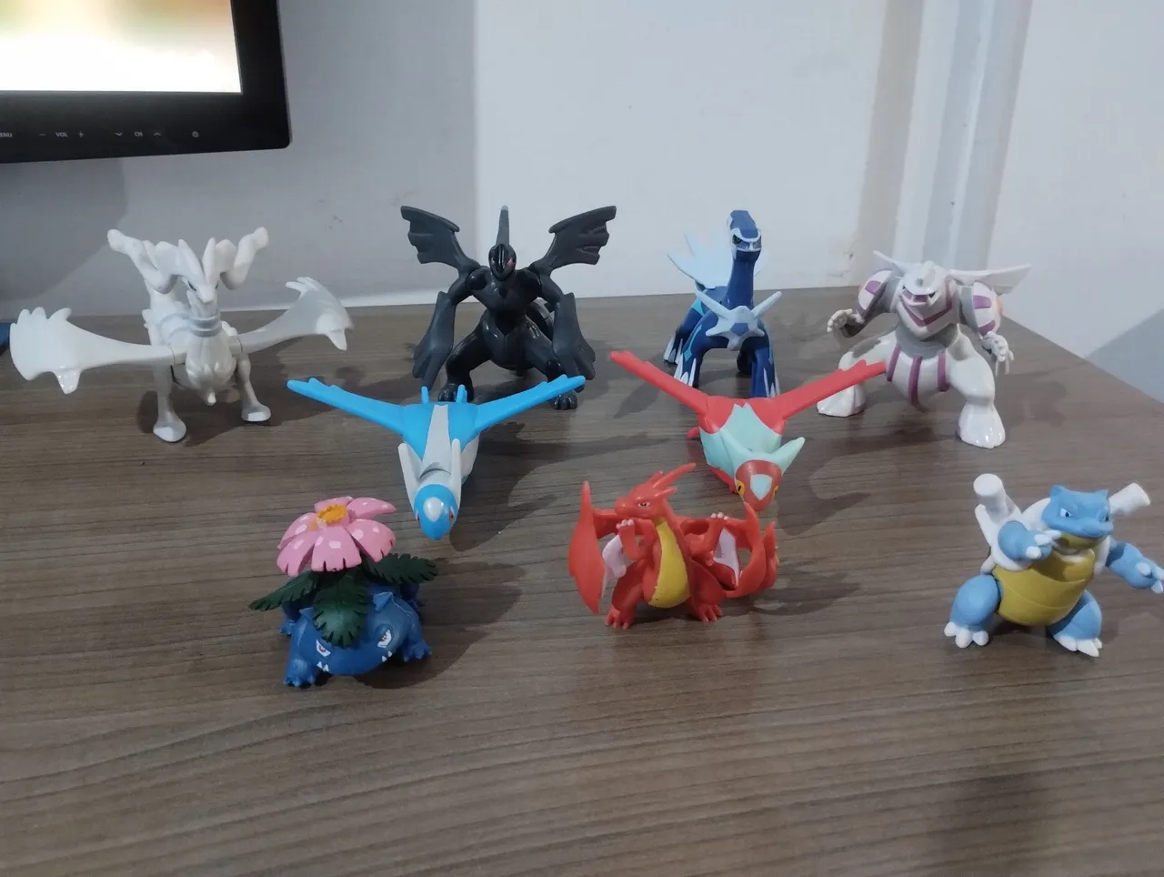 "bonecos pokemon" no Brasil