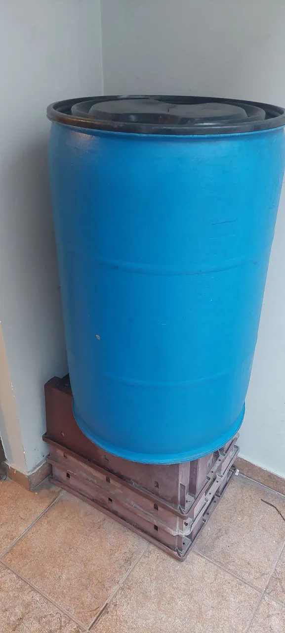 "bombona plastica de 200 litros" no Brasil