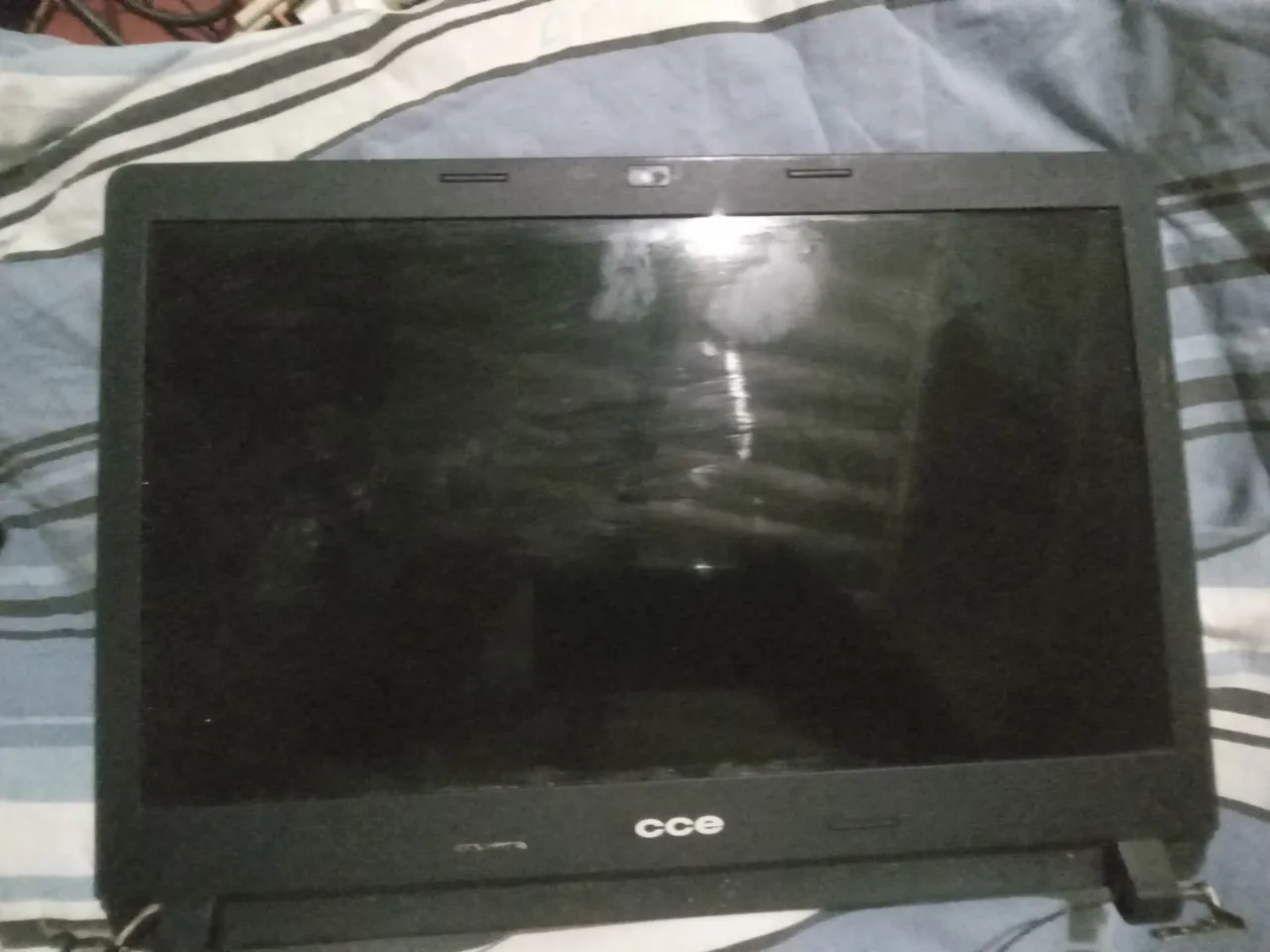 "tela de 14 polegadas" no Brasil