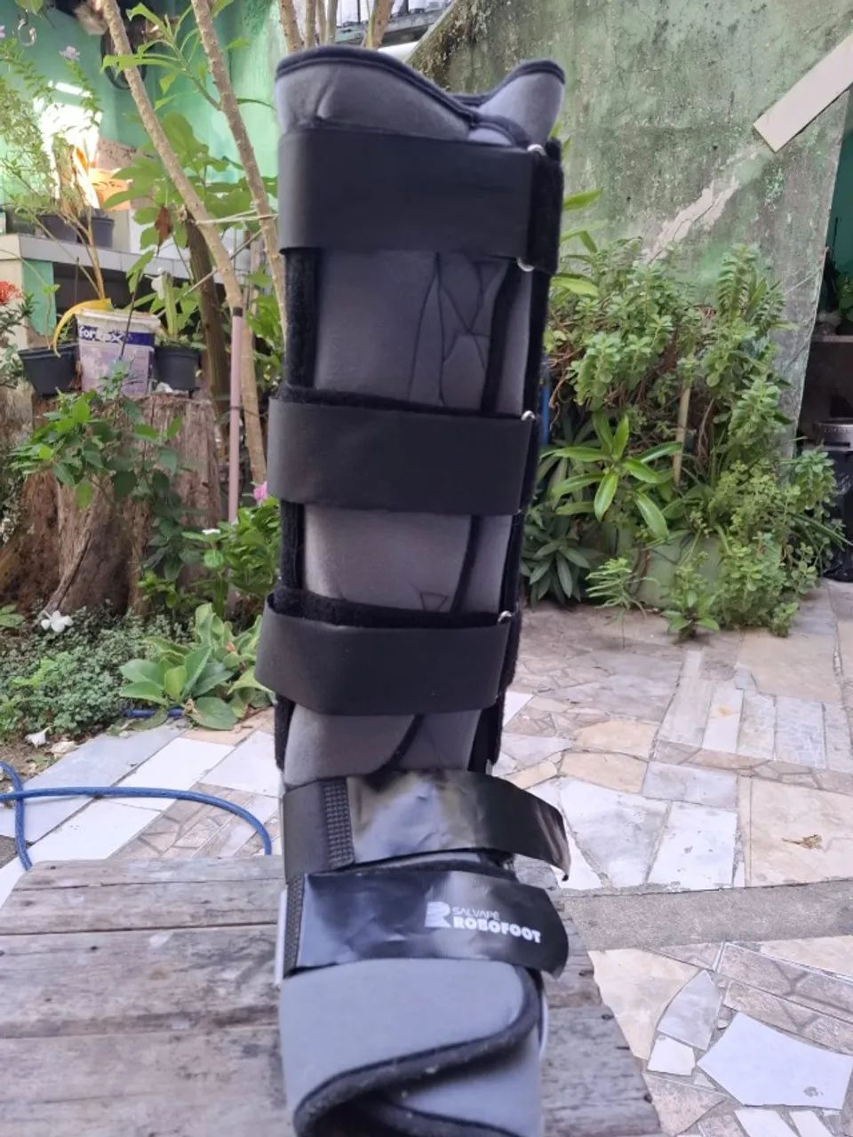 Bota Imobilizadora Robofoot Longa Salvapé TAM - 40 a 43 - Uniformes de ...